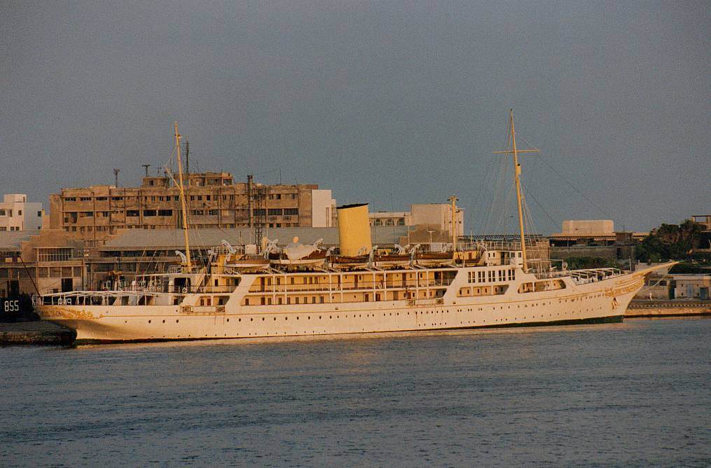 EL MAHROUSA Yacht - Samuda Bros.