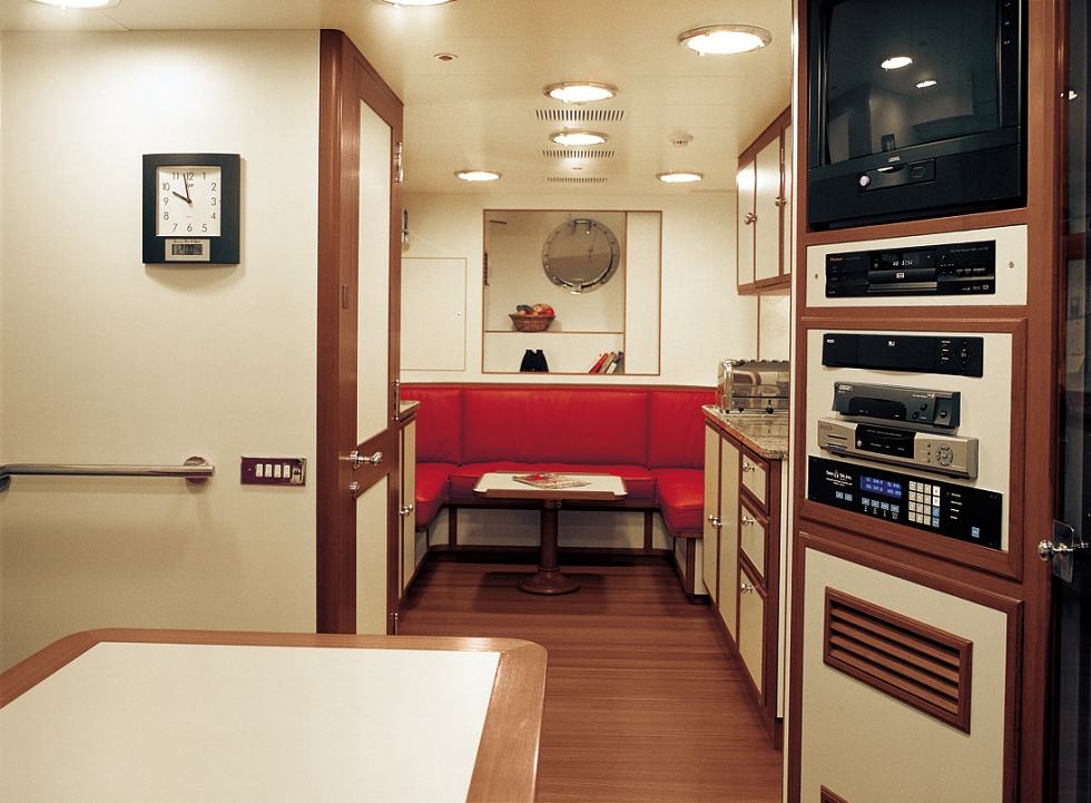 ALMYRA II Yacht - Perini Navi Yachts | Yacht Charter Fleet