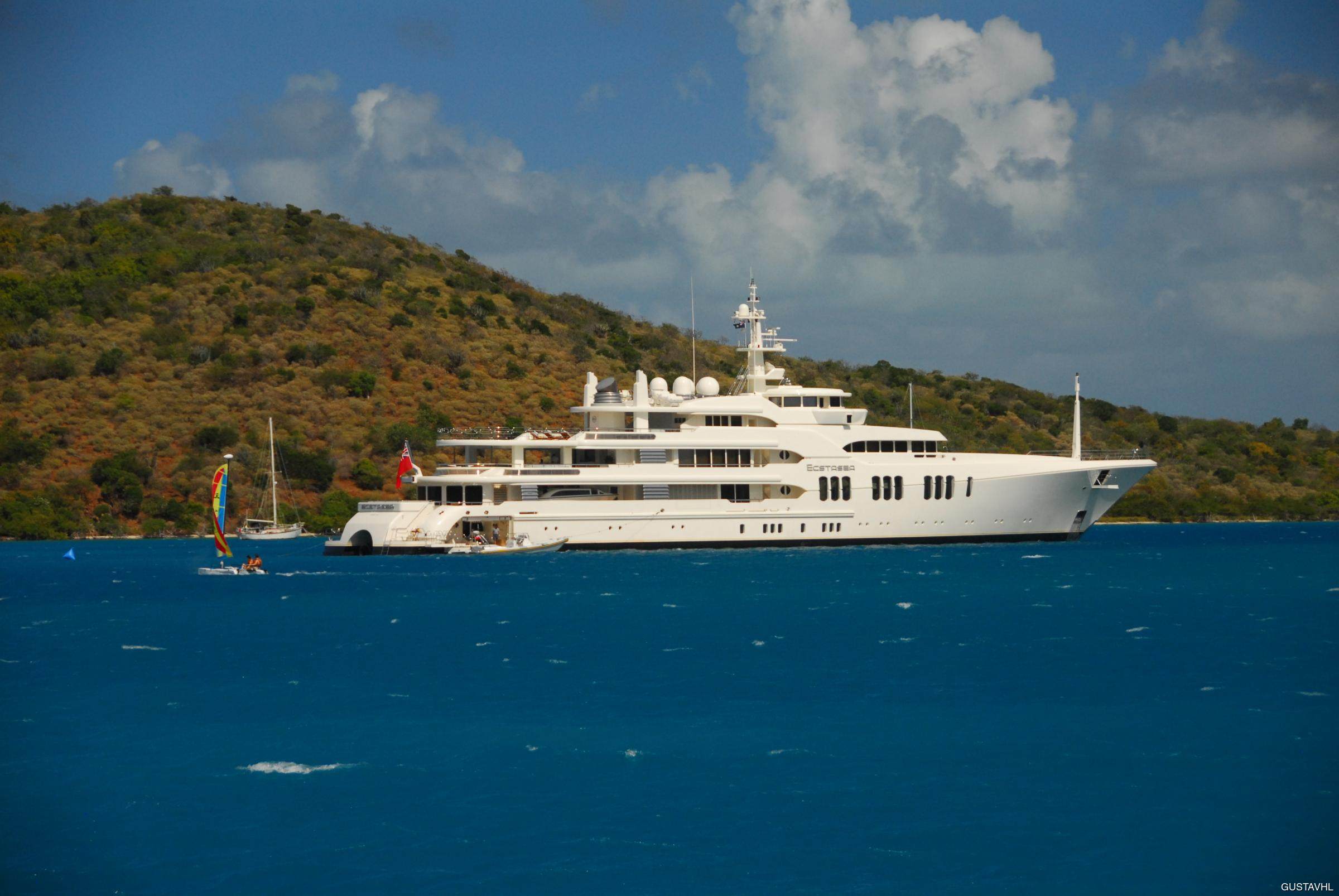 ECSTASEA Yacht - Feadship