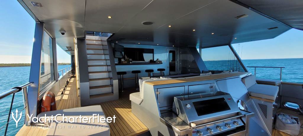 AKIKO Yacht Photos - 34m Luxury Motor Yacht for Charter
