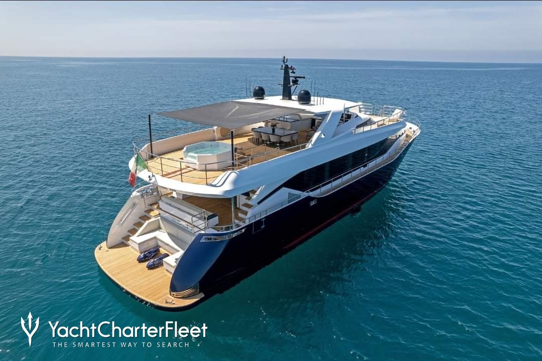 EDEN Yacht Photos - 31m Luxury Motor Yacht for Charter