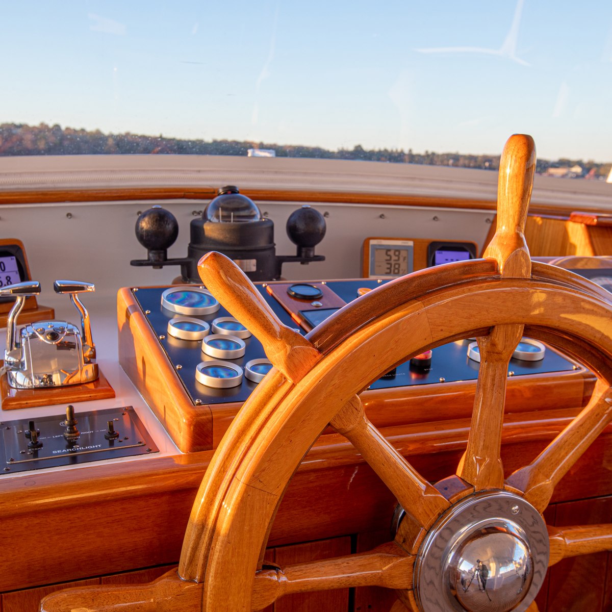 Relaunch of 40-meter classic Feadship CETACEA | YachtCharterFleet
