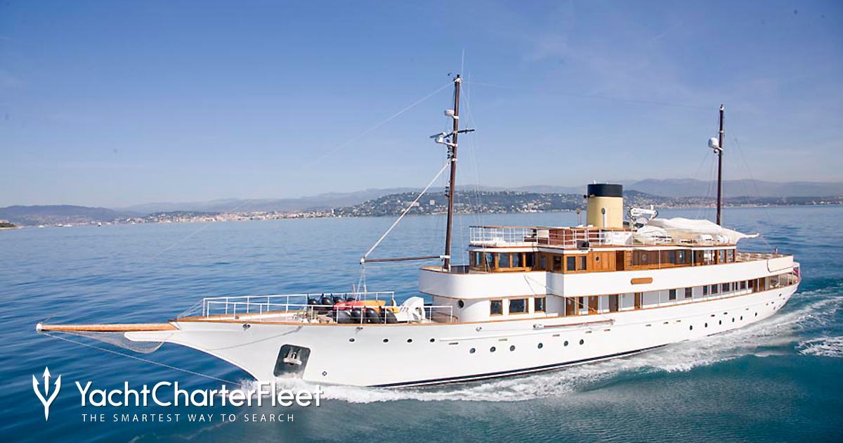 ALICIA Yacht Photos - Defoe Shipbuilding Co.