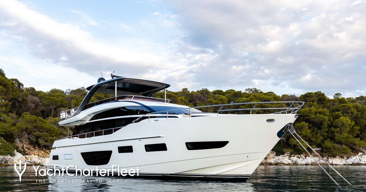 VISTA Yacht Photos - 26m Luxury Motor Yacht for Charter