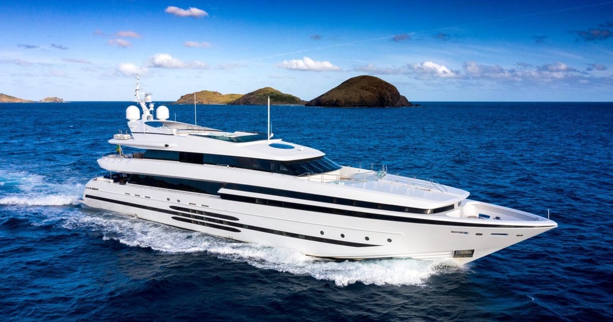Special offer for Caribbean yacht charters aboard luxury yacht BALISTA ...
