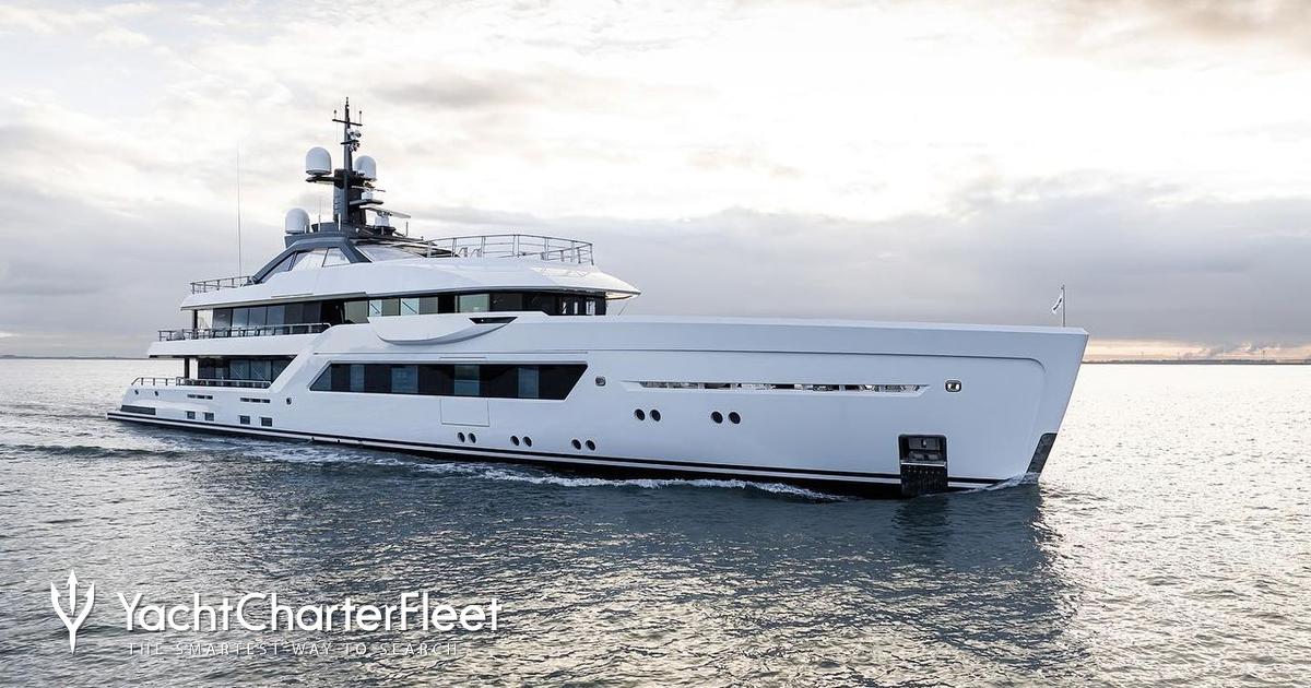 ENTOURAGE Yacht Photos - 60m Luxury Motor Yacht for Charter