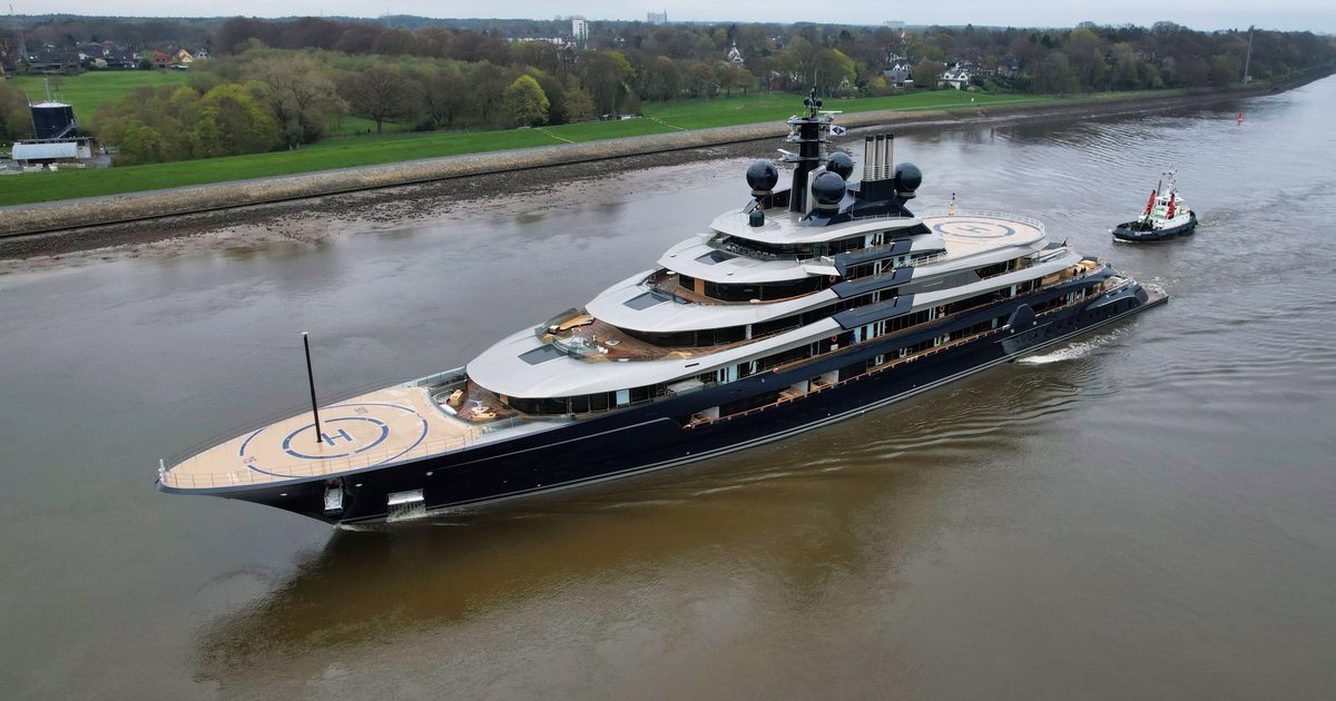 145m Lürssen superyacht LUMINANCE spotted on sea trials | YachtCharterFleet