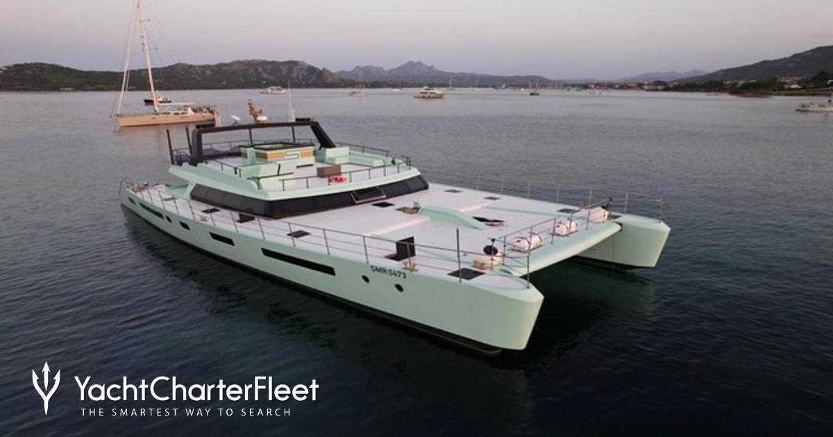 ONE SHOT ONE Yacht Layout / General Arrangement Plans - 28m Catamar ...