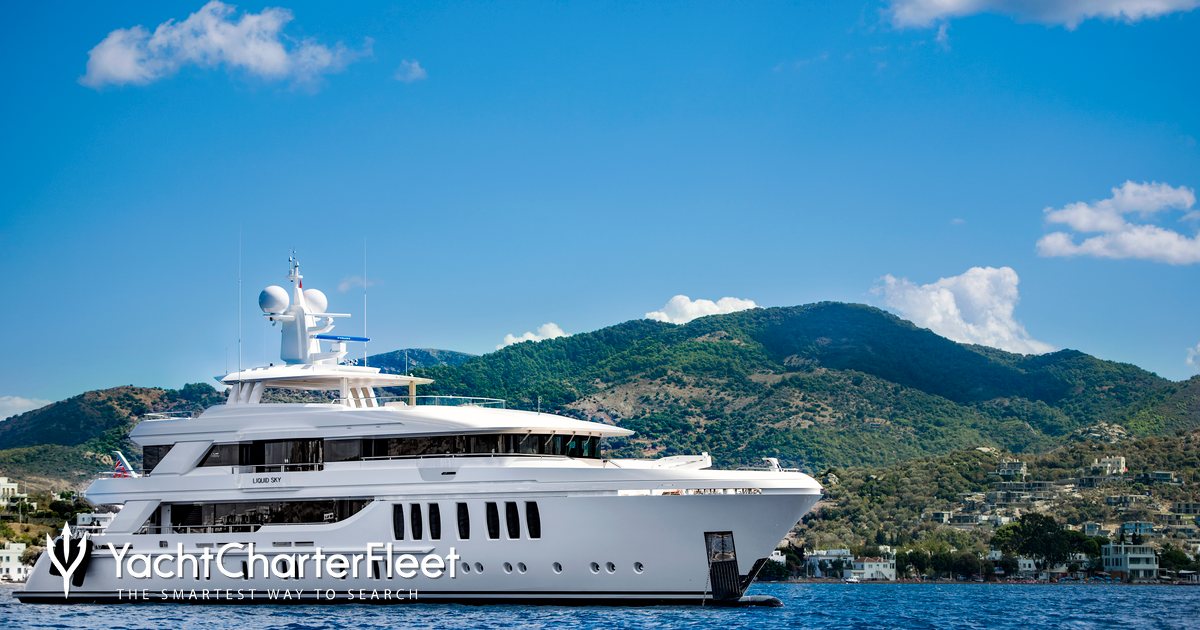 LIQUID SKY Yacht Layout / General Arrangement Plans - 47m CMB Yachts ...