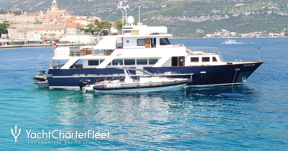PRINCESS MAELA Yacht Charter Brochure - Download PDF