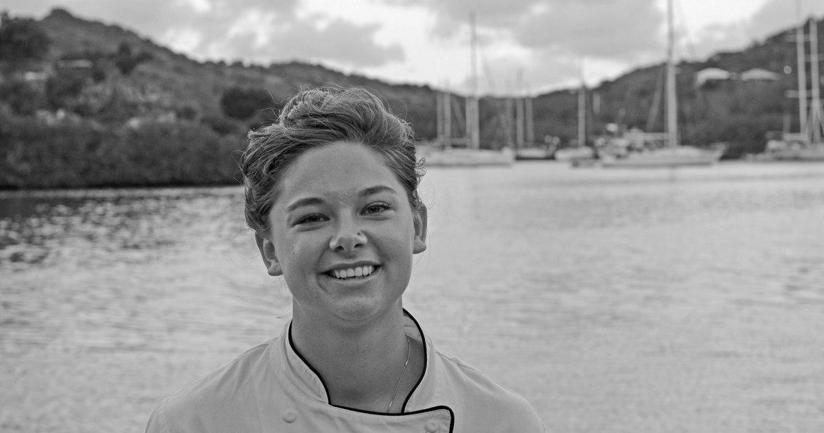 Food Review & Interview with Chef Michelle Bonetti On Board Superyacht ...