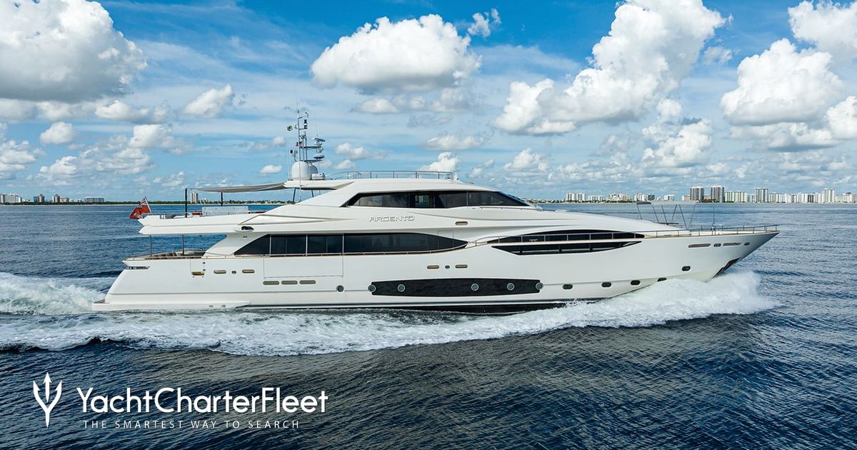 ARGENTO Yacht Photos - Custom Line