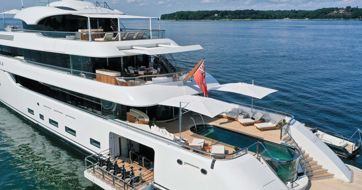 73m Feadship superyacht HASNA now available for luxury yacht charters ...