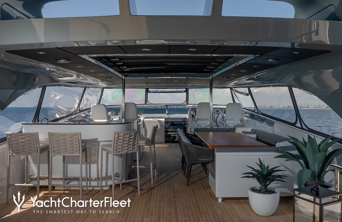 DADDY Yacht Photos - 33m Luxury Motor Yacht for Charter