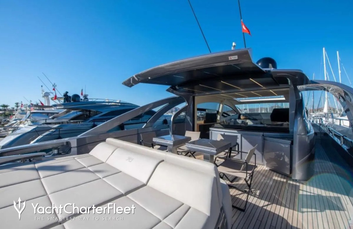 VELES Yacht Photos - 21m Luxury Motor Yacht for Charter