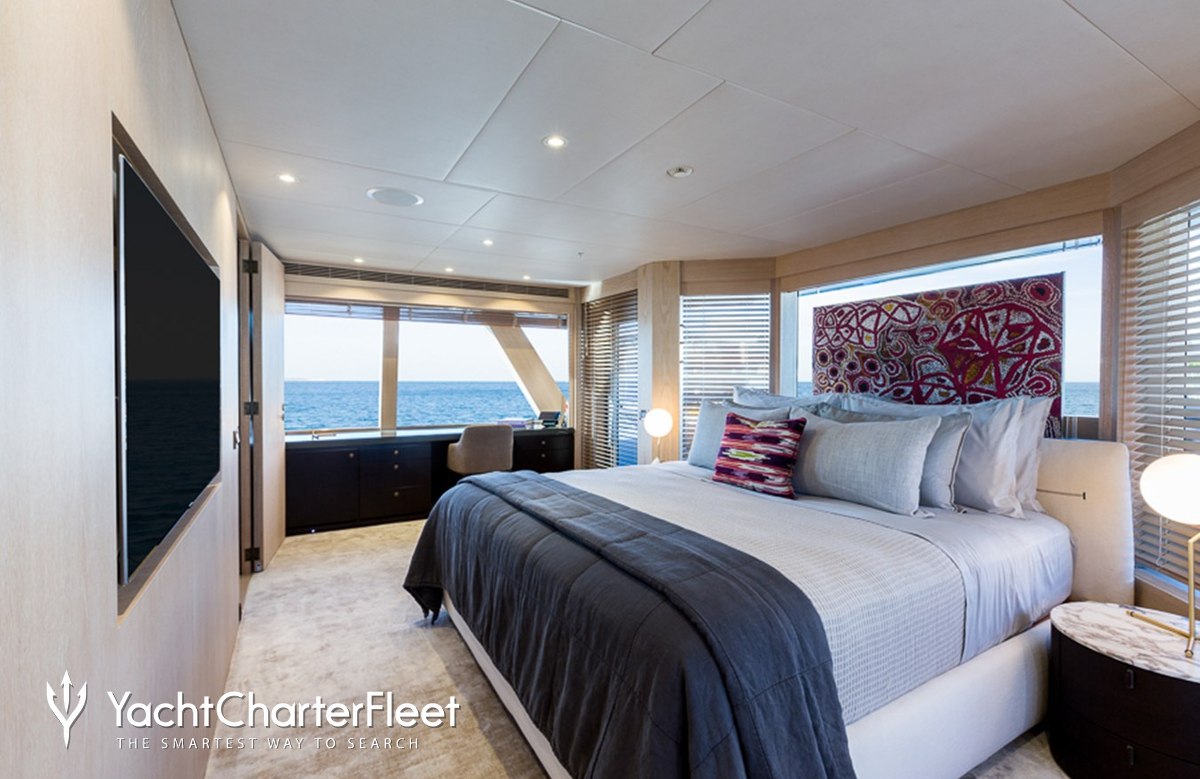 AKIKO Yacht Photos - 34m Luxury Motor Yacht for Charter