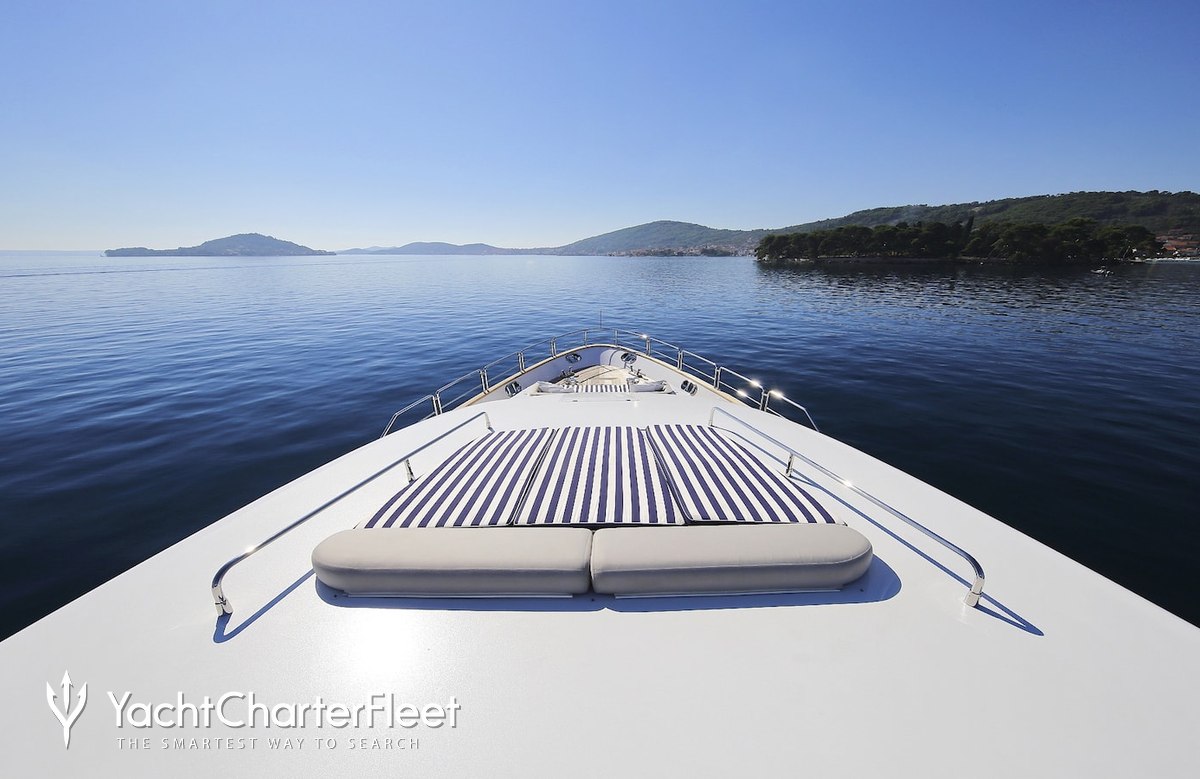 ARTEMY Yacht Photos - 35m Luxury Motor Yacht for Charter