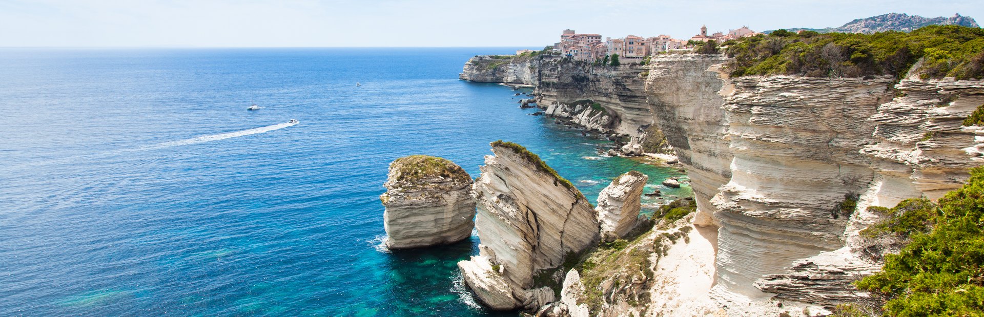 Bonifacio Interactive Yachting Map | Yacht Charter Fleet