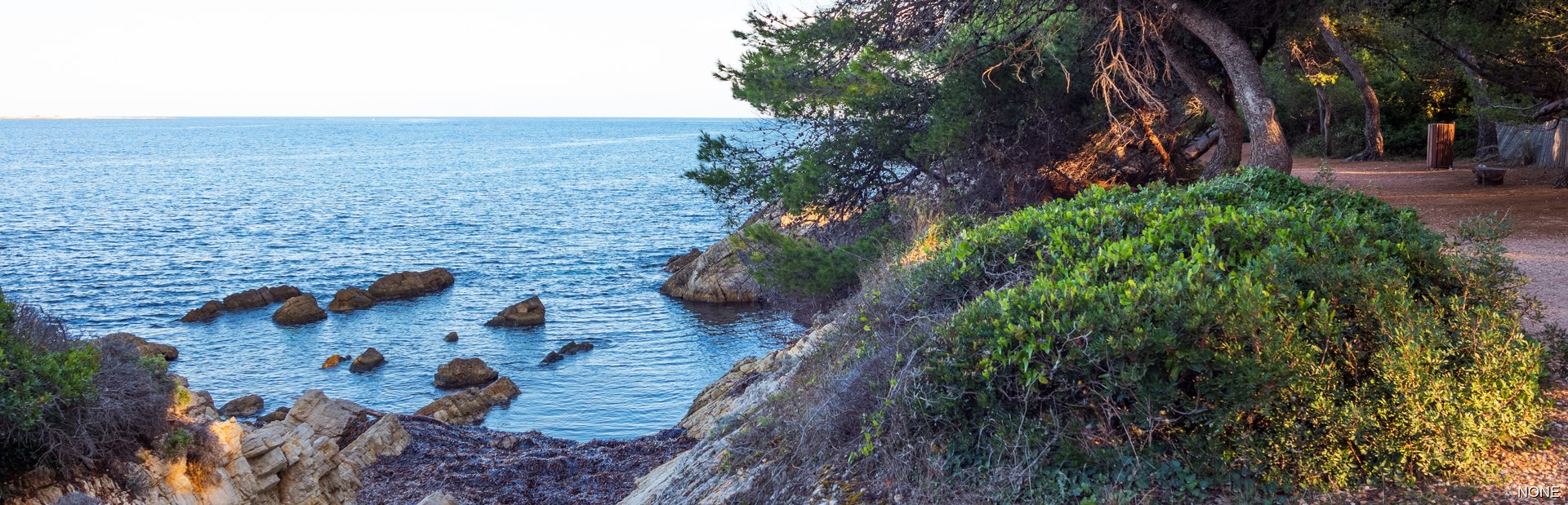 Lérins Islands Yacht Charter Vacation Climate Guide