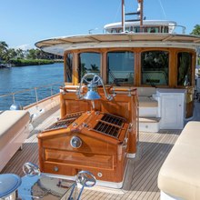 NADAN Yacht - Burger Boat