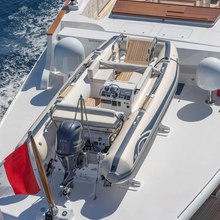 NADAN Yacht - Burger Boat