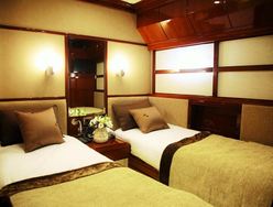 SERDAL Yacht Photos - 26m Luxury Motor Yacht for Charter