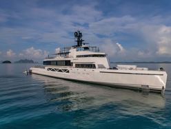 WANDERLUST Yacht Photos - 85m Luxury Motor Yacht for Charter