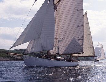 KENTRA Yacht Photos - Fife