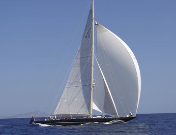 SHAMROCK V Yacht Photos - Camper & Nicholsons Shipyard