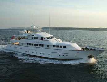 IVORY LADY Yacht Photos - Bugari
