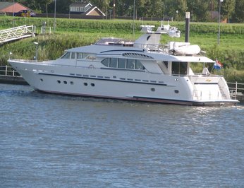 AMIGO II Yacht Photos - Heesen