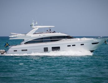 PRINCESS 82 Yacht Photos - Princess Yachts