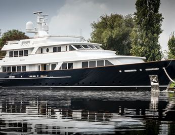 VALORIA B Yacht Photos - Feadship