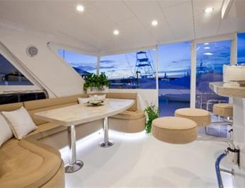LADY LAURA Yacht Photos - Horizon Yachts