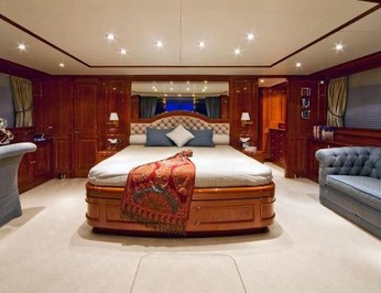 AMADEA Yacht Photos - Benetti Yachts