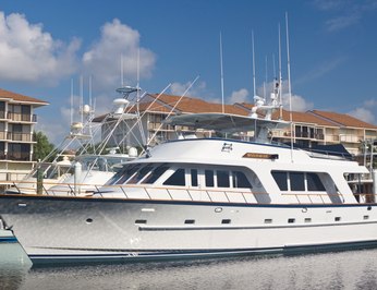 WATERMARK Yacht Photos - Rayburn Custom Yachts