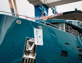 SLOW RIDE Yacht Photos - Bering Yachts