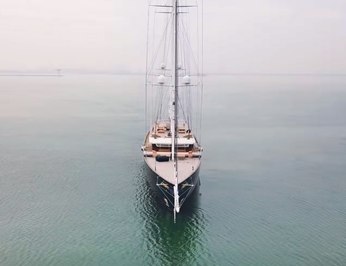 KORU Yacht Photos - OceanCo