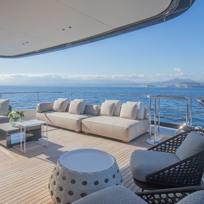 CADA DIA Yacht Charter Price - Benetti Yachts Luxury Yacht Charter