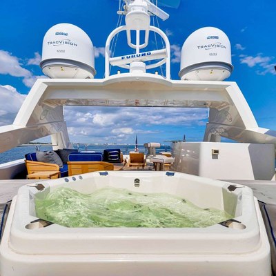 NATURAL 9 Yacht Charter Price - Sunseeker Luxury Yacht Charter