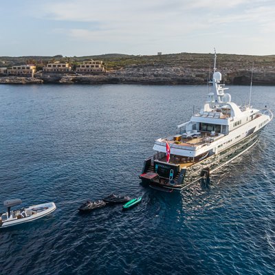 EMERALD Yacht Charter Price (ex. Marion Queen) - Feadship Luxury Yacht ...