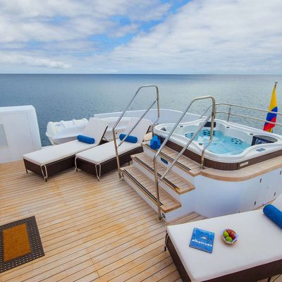 NATURAL PARADISE Yacht Charter Price - Custom Luxury Yacht Charter