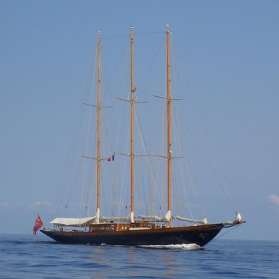 CREOLE Yacht Charter Price - Camper & Nicholsons Shipyard Luxury Yacht ...