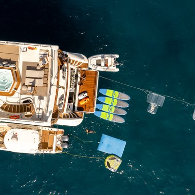 CAPELLA Yacht Charter Price - Azimut Yachts Luxury Yacht Charter