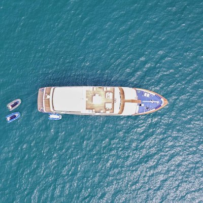 GALAPAGOS SEA STAR Yacht Charter Price - Custom Luxury Yacht Charter