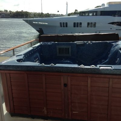 MOVIE SET Yacht Charter Price - Knight & Carver Luxury Yacht Charter