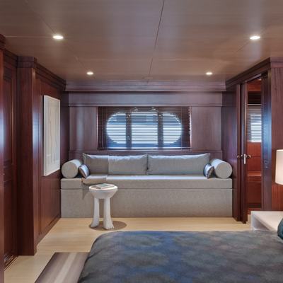 CYAN Yacht Charter Price - Codecasa Luxury Yacht Charter