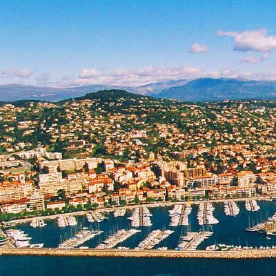 VOGUE OF MONACO Yacht Charter Price - Sunseeker Luxury Yacht Charter