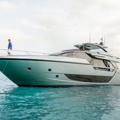 COCO Yacht Charter Price - Riva Luxury Yacht Charter