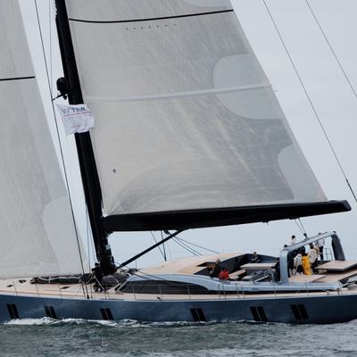 SHARLOU Yacht Charter Price - Vitters Luxury Yacht Charter